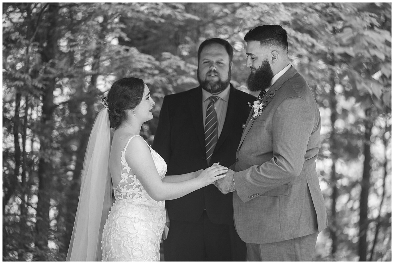 Drue + Greg | WV Botanic Garden - Amberlee Christey PhotographyAmberlee ...